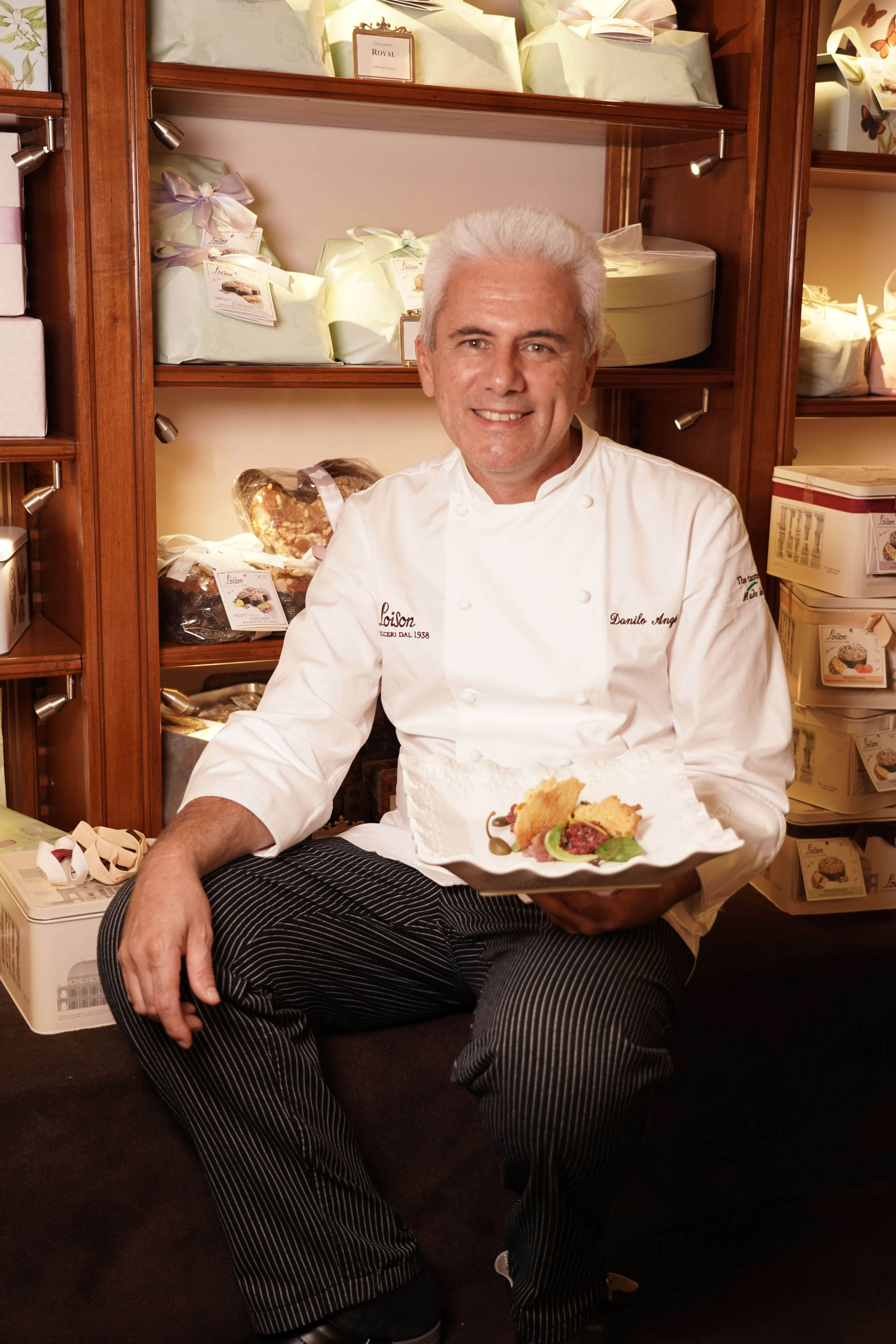 Tartare di tonno e fassona con cialde di panettone - Danilo Angè ...